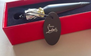 萝卜丁口红多少钱一支_正品价格区间