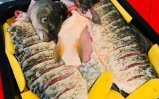 烤鱼怎么做才外焦里嫩_家庭烤箱版烤鱼步骤