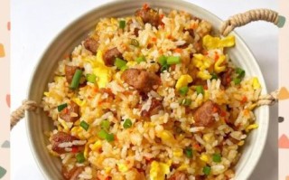 鸡蛋炒饭怎么炒才好吃_鸡蛋炒饭的做法视频
