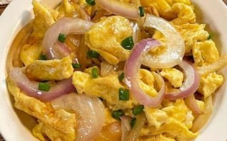 洋葱炒蛋怎么炒好吃_洋葱炒蛋家常做法