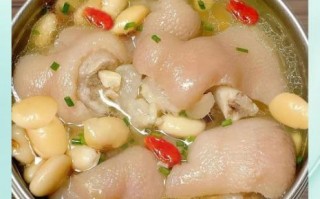 黄豆炖猪蹄汤怎么做_黄豆炖猪蹄汤的功效