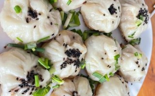 生煎包怎么做_生煎包底部金黄酥脆秘诀