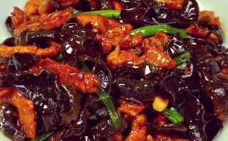 黑木耳炒肉片怎么做_黑木耳炒肉片的家常做法
