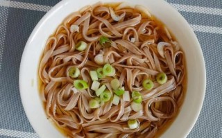 挂面怎么煮不坨_家常挂面汤做法