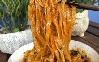 擀面皮的正宗做法_擀面皮的制作步骤