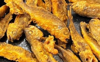 椒盐小黄鱼怎么做才酥脆_椒盐小黄鱼用面粉还是淀粉