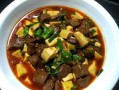 豆腐烧猪血怎么做_豆腐烧猪血的家常做法