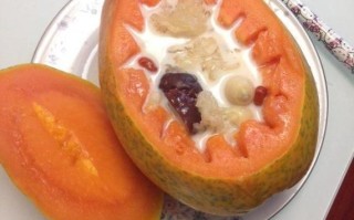 鲜奶炖木瓜怎么做_木瓜炖牛奶需要多久