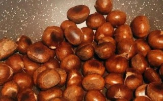 栗子怎么煮好剥皮_栗子怎么做好吃