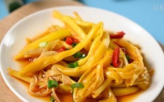 凉拌黄花菜怎么做好吃_凉拌黄花菜的做法大全