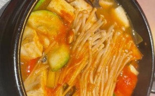 泡菜汤里放什么好吃_泡菜汤加什么食材更鲜