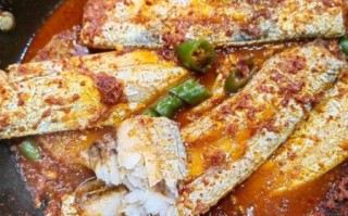 炖带鱼怎么做_带鱼炖多久才入味