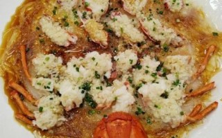 蒜蓉蒸龙虾怎么做_蒜蓉蒸龙虾蒸几分钟