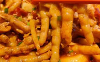 鸡爪煲怎么做_鸡爪煲需要焯水吗