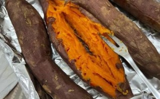 微波炉烤地瓜用锡纸吗_微波炉烤地瓜要不要包锡纸