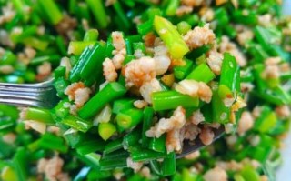 素炒韭菜花怎么做_韭菜花炒几分钟才熟 素炒韭菜花怎么做_韭菜花炒几分钟才熟
