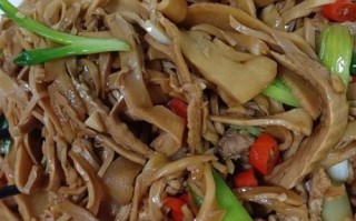 菜笋怎么炒好吃_菜笋的家常做法