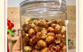 无油干炒花生米怎么做_无油干炒花生米不糊技巧