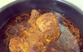 牛腱子怎么炖才软烂_牛腱子高压锅做法