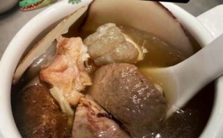 鳄鱼肉煲汤怎么做_鳄鱼肉煲汤的功效与禁忌