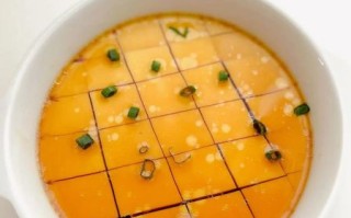 蒸蛋的家常做法大全_蒸蛋怎么做才嫩滑无孔