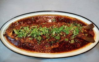 炝锅鱼怎么做_炝锅鱼的家常做法