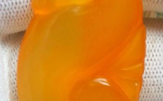 荔枝冻玛瑙的功效与作用_佩戴禁忌有哪些