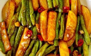 豆角土豆烧肉怎么做_家常做法步骤详解