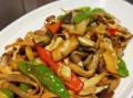 蘑菇炒肉怎么做_蘑菇炒肉用干蘑菇还是鲜蘑菇