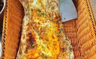 梅干菜扣肉饼怎么做_梅干菜扣肉饼家常做法