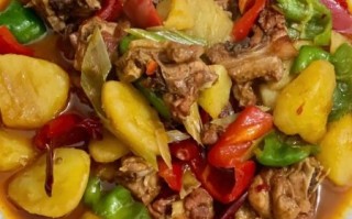 新疆大盘鸡怎么做_正宗做法