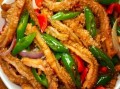 辣炒牛肚怎么炒才嫩_辣炒牛肚需要焯水吗
