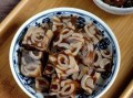 肉皮冻怎么做才透明_肉皮冻去腥的窍门