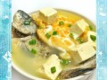 鲫鱼豆腐汤用老豆腐还是嫩豆腐_口感与营养全解析