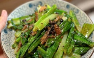 鲮鱼油麦菜怎么炒好吃_鲮鱼油麦菜的做法窍门