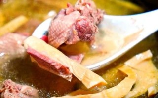 笋干老鸭煲有什么功效_怎么做最养胃