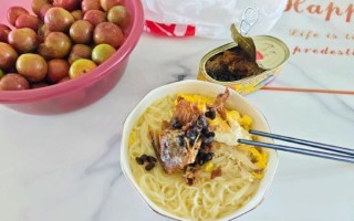 荷包蛋怎么煎不碎_荷包蛋不粘锅技巧