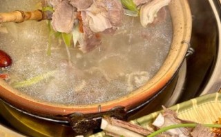 羊肉火锅怎么做才好吃_羊肉火锅去膻技巧