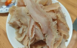 牛肚炖汤放什么比较好_牛肚汤放什么食材最鲜