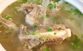 牛排骨汤怎么炖好喝_牛排骨汤的做法大全