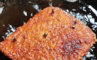 炸扣肉起泡怎么办_扣肉炸起泡的正确方法