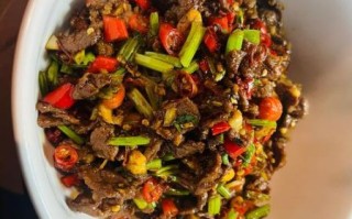 驴肉怎么做好吃_小炒驴肉的做法