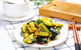 陈醋拍青瓜怎么做_陈醋拍青瓜的正宗做法