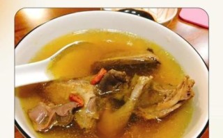 产妇喝鸽子汤下奶吗_鸽子汤对产妇的功效与作用