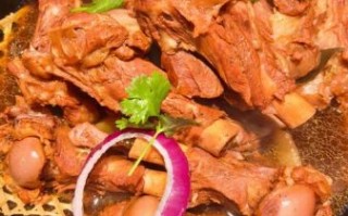 羊腿骨怎么炖好吃_羊腿骨的家常做法大全