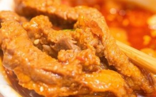 四川火锅底料怎么做_正宗四川火锅配菜有哪些