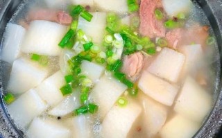 萝卜羊肉汤怎么做_萝卜羊肉汤去膻技巧