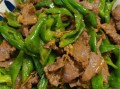 青椒炒牛肉怎么炒才嫩_青椒炒牛肉用什么牛肉