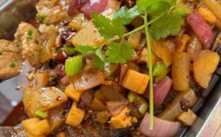 重庆万州烤鱼怎么做才正宗_重庆烤鱼哪里最好吃