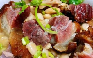 腊猪蹄炖什么配菜好吃_腊猪蹄炖多久才软烂